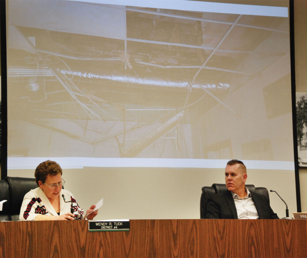Parkersburg City Council approves first reading of special alcohol zone ...